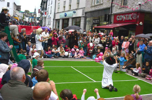 Street Entertainers, Street Performers, Street Theatre Hire ...