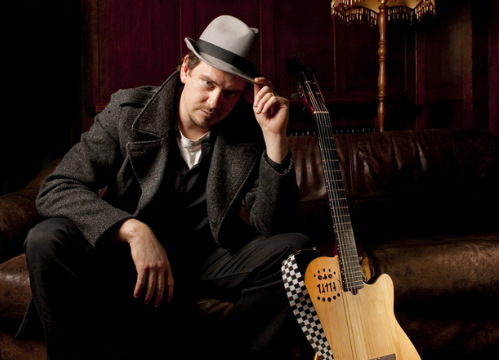 Booking agent for Huw - Guitarist & Vocalist | Contraband Events