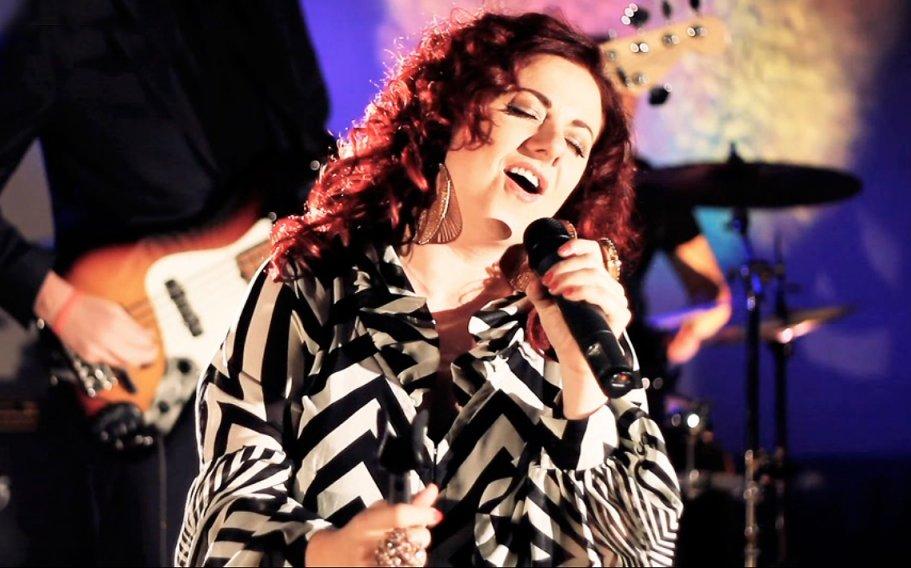 Booking agent for Sophie - Jazz Singer | Contraband Events