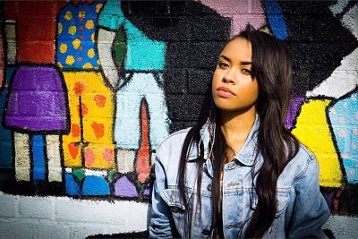 Booking agent for Melissa Steel | Contraband Events