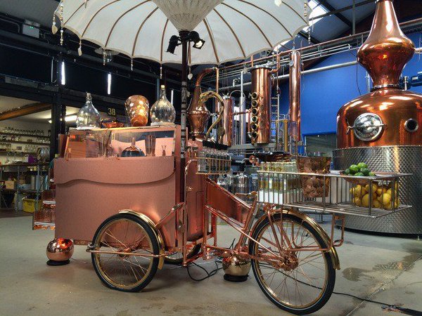 Hire / Book The Sipsmith Vodka & Gin Cocktail Tricycle | Contraband Events