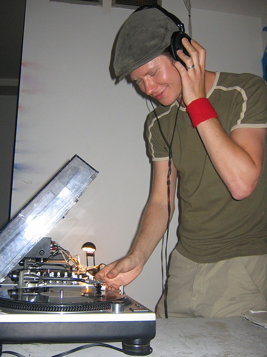 Booking agent for DJ Danny - DJ | Contraband Events