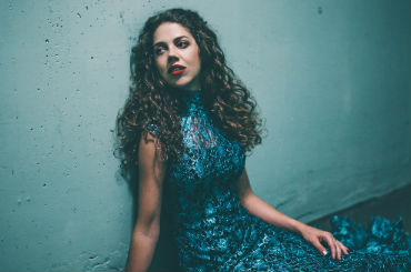 Hire Soprano Singers | Book Soprano Singer - Anna | Contraband Events