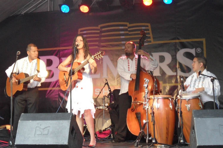 Latin American Bands - Hire Latin American & Mexican Band - Furor ...
